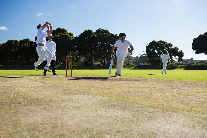 How Many Ways Can You Be Out in Cricket? - Sport Makers
